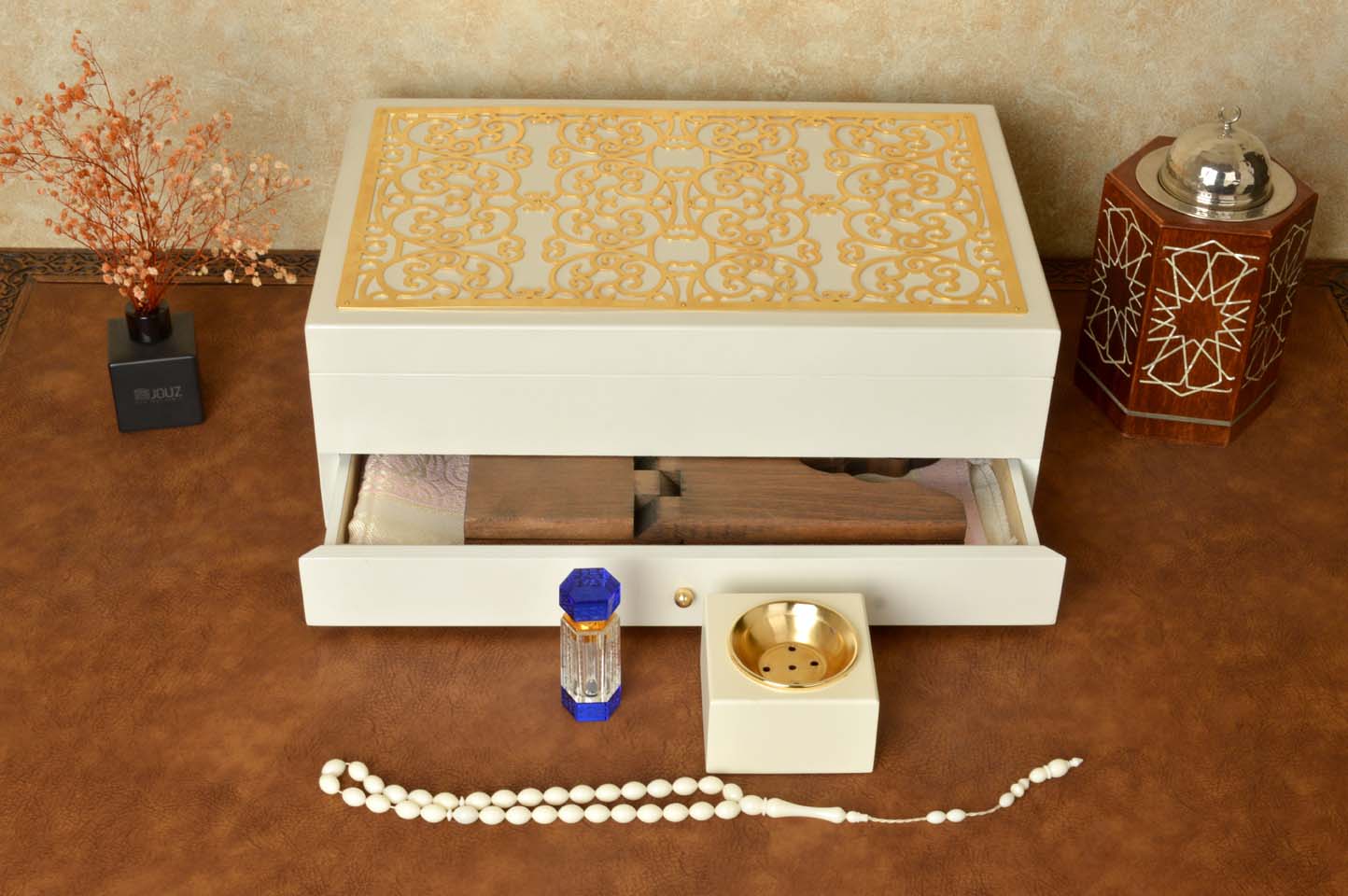 Arabian oud gift box Type1 Closed